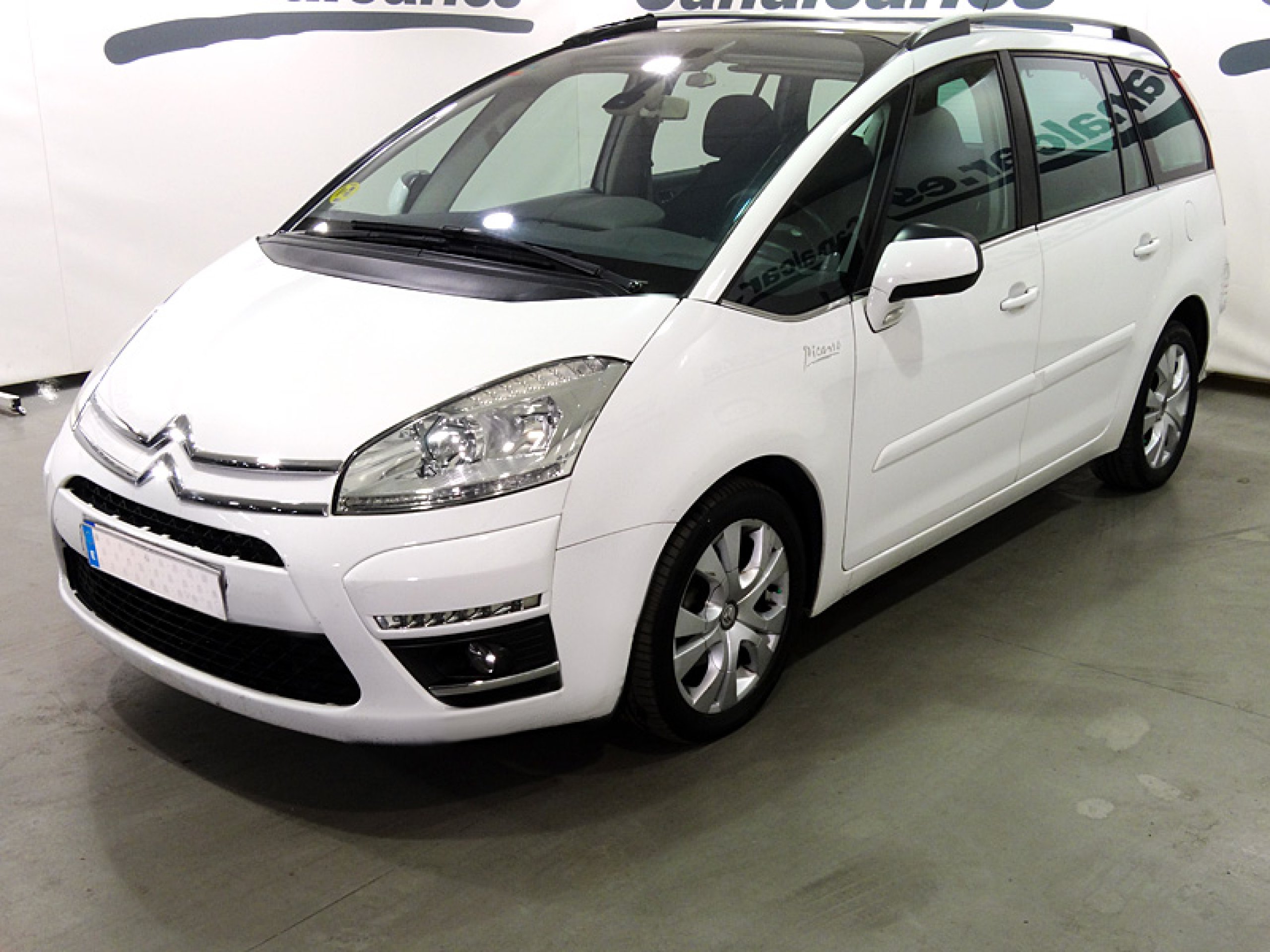 Oferta de Citroen Grand C4 Picasso 1.6 HDI Millenium 112 CV en Canalcar ...